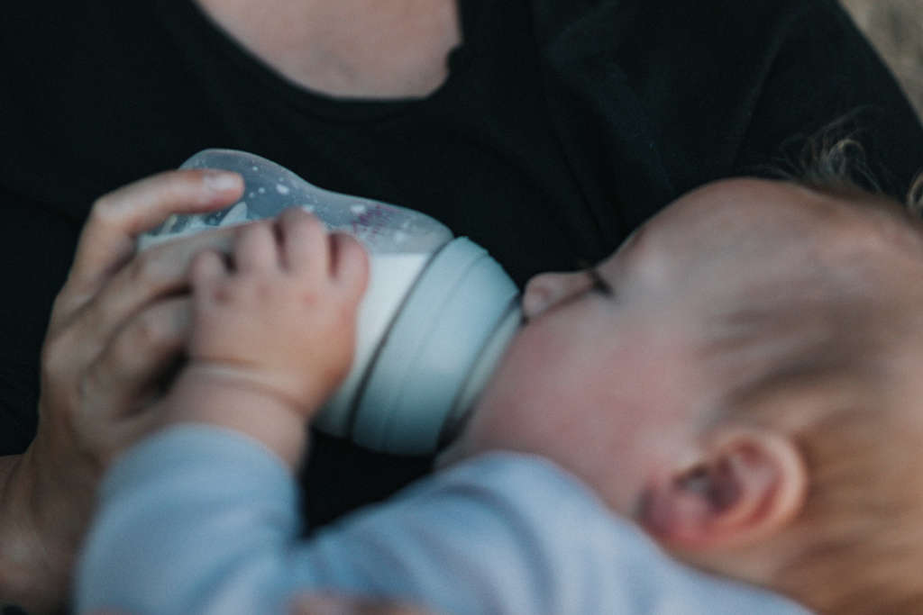 Todo sobre la Caries del Biberón • Alba & Hernanz